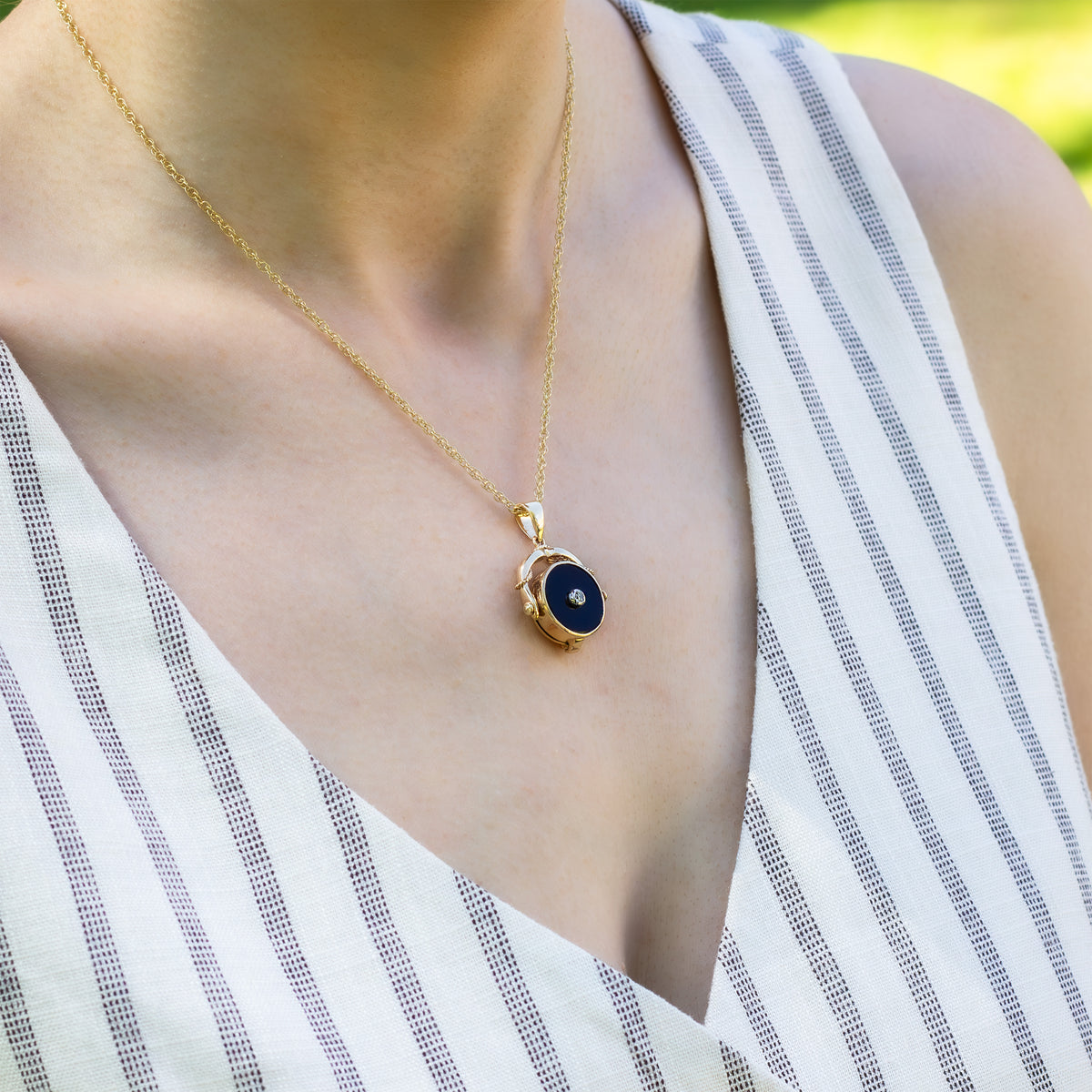 Onyx and Diamond Swivel Locket – The Locket Tree