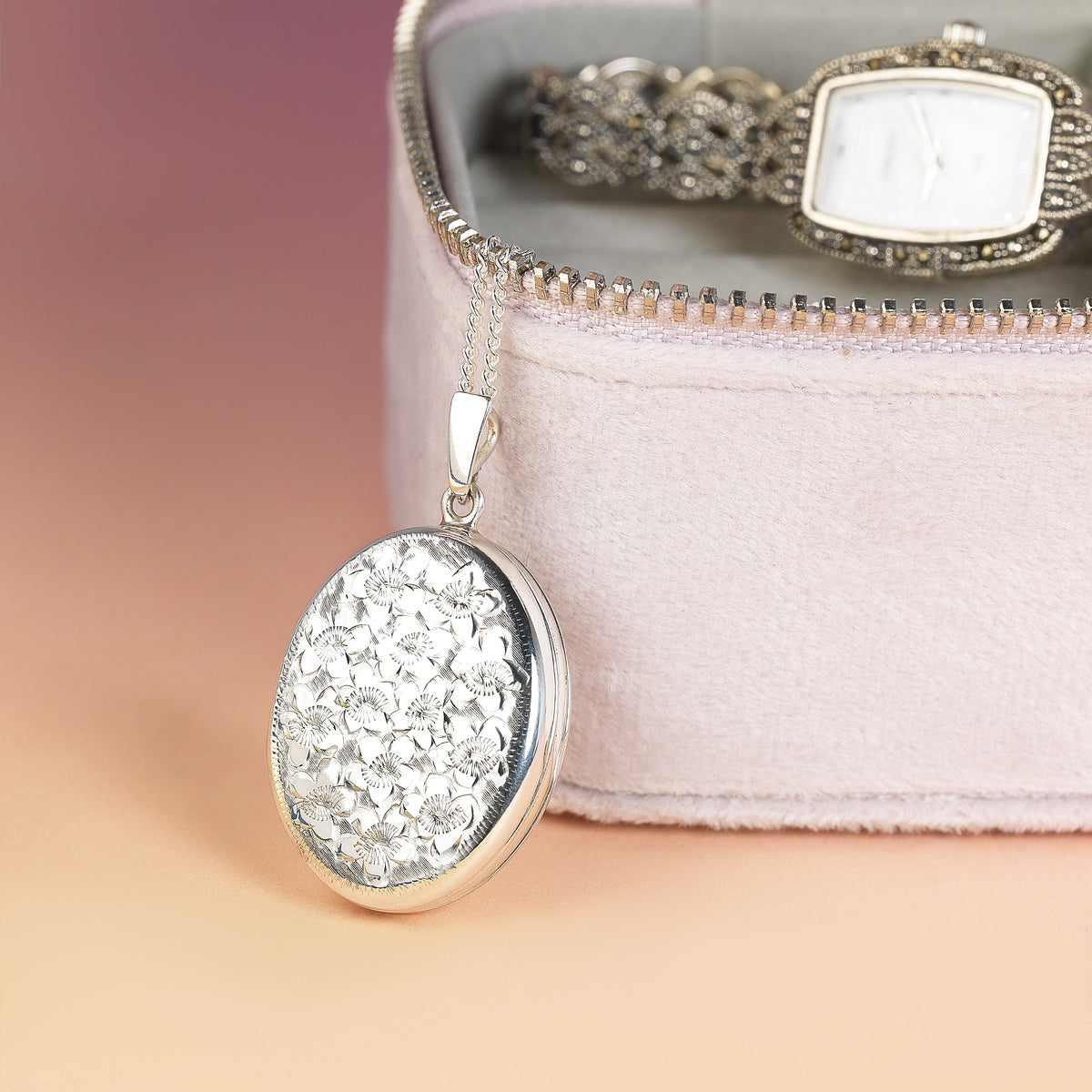 Premium Floral Family Locket – The Locket Tree